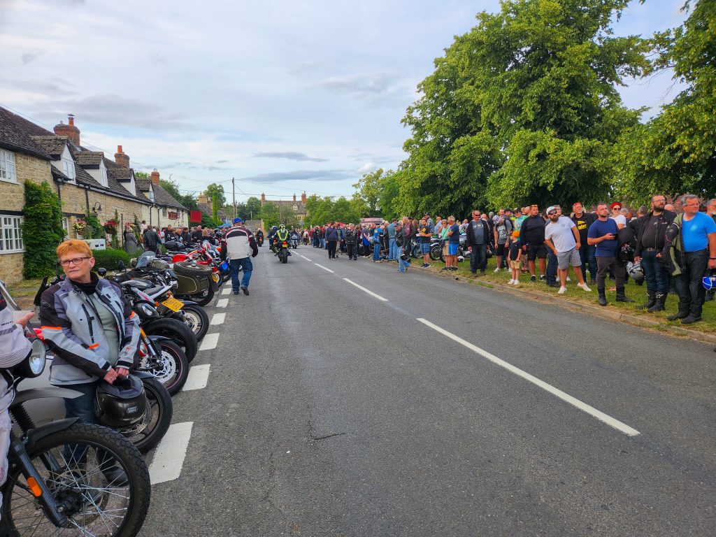 Summer ride outs and bike meets - Lightningpass